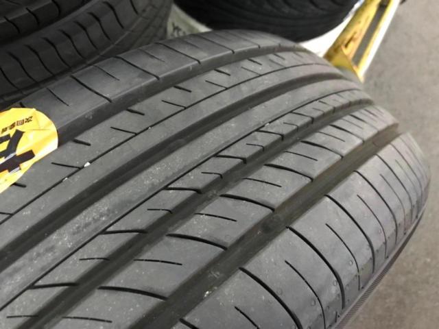 YOKOHAMA ADVAN dB V552 4/4 | カー用品 タイヤ 18インチタイヤを通販で購入する | 中古カー＆バイク用品の販売ならアップガレージ