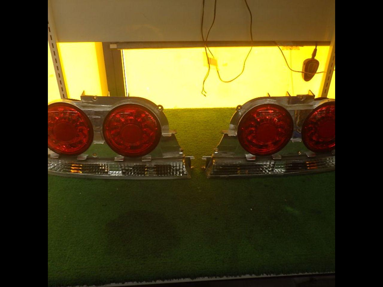 JUNYAN LEDテールレンズ【スカイラインGT-R/BCNR33】 | カー用品 ボディパーツ テールレンズを通販で購入する | 中古カー＆バイク用品の販売ならアップガレージ