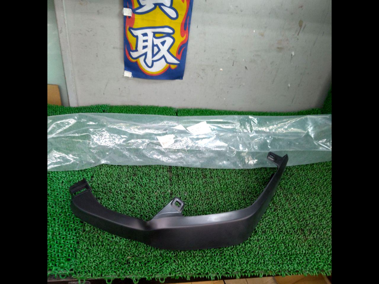 【LEXUS(TOYOTA)純正】52437-48020 フロントバンパーガード(カバー) 右側のみ | カー用品 ボディパーツ フロント ...