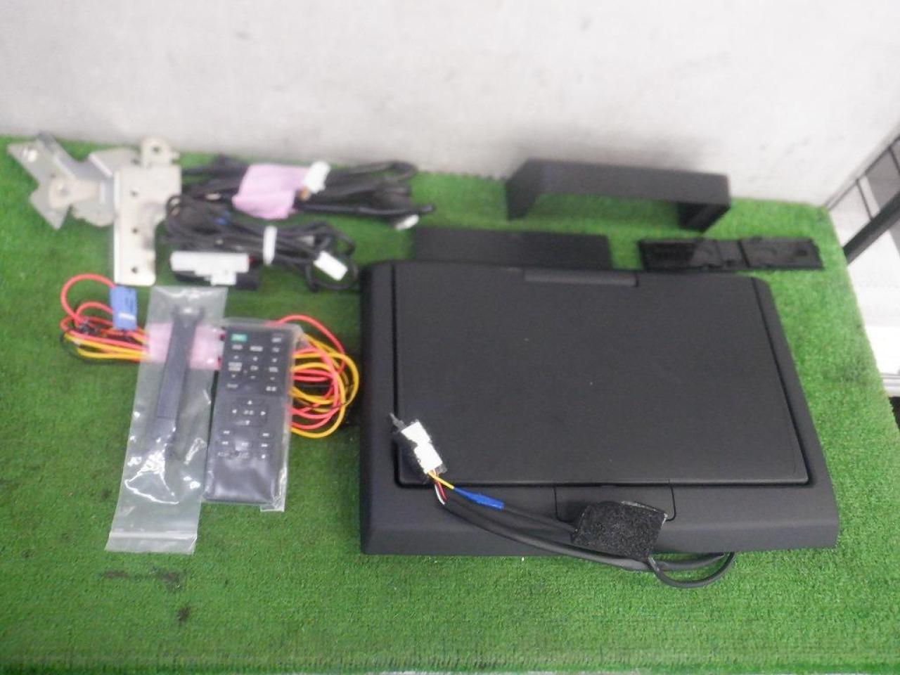 【トヨタ純正】V12T-R68C 12.1インチフリップダウンモニター | 中古品 | アップガレージ 京都八幡店 | カー用品 モニター・地デジ その他モニターを通販で購入する | 中古カー ...