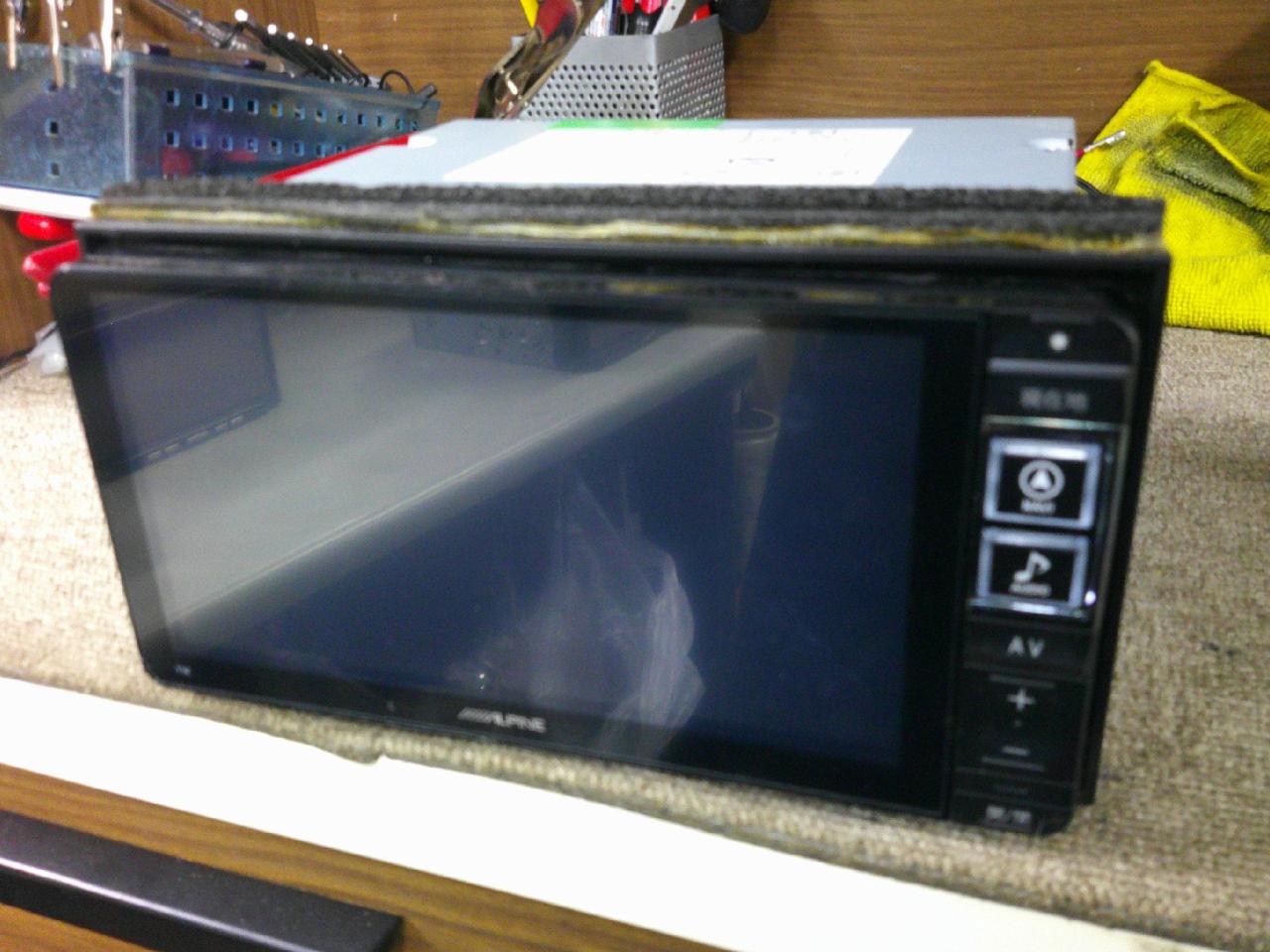 【ALPINE】7W ハイエース専用 200mmワイド 7インチメモリーナビゲーション | カー用品 カーナビ(地デジ） AV一体メモリーナビ（地デジ）を通販で購入する | 中古カー＆バイク用 ...