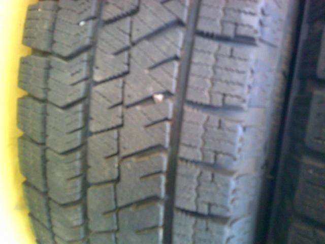 BRIDGESTONE BLIZZAK VRX2 155/65R14 | カー用品 スタッドレスタイヤ 14インチスタッドレスタイヤを通販で購入する | 中古カー＆バイク用品の販売ならアップガレージ