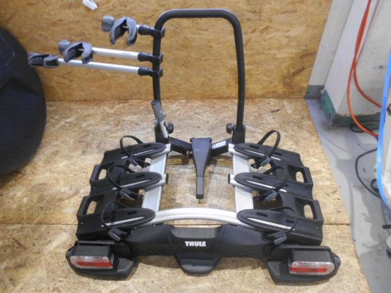 THULE 927 Velocompact(ベロコンパクト) 3台積載タイプ | カー用品 キャリアを通販で購入する | 中古カー＆バイク用品 ...