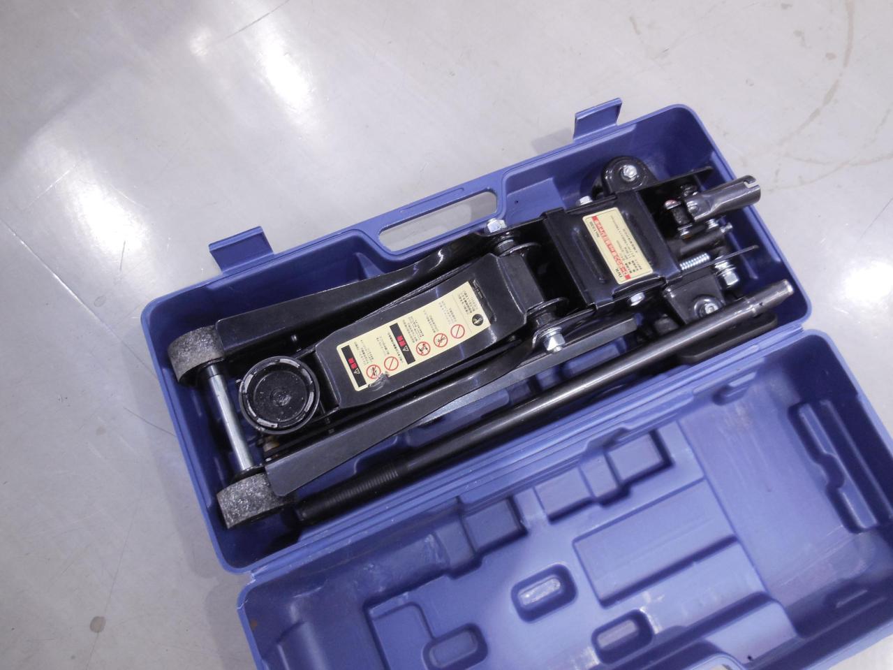 BAL No.1335 ローダウン対応 2t油圧式ジャッキ | カー用品 メンテナンス 工具を通販で購入する | 中古カー＆バイク用品の販売ならアップガレージ