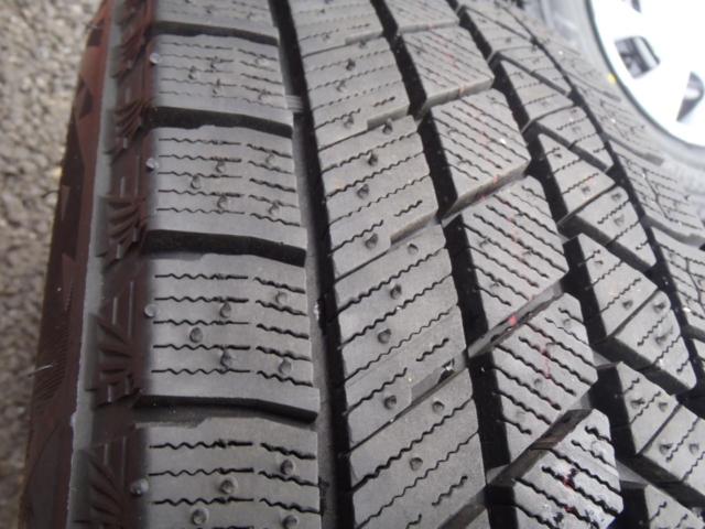 トヨタ(TOYOTA) ヤリス 純正スチール + BRIDGESTONE BLIZZAK VRX3 175/70R14 84Q | カー用品 スタッドレスタイヤホイールセット 14インチ ...