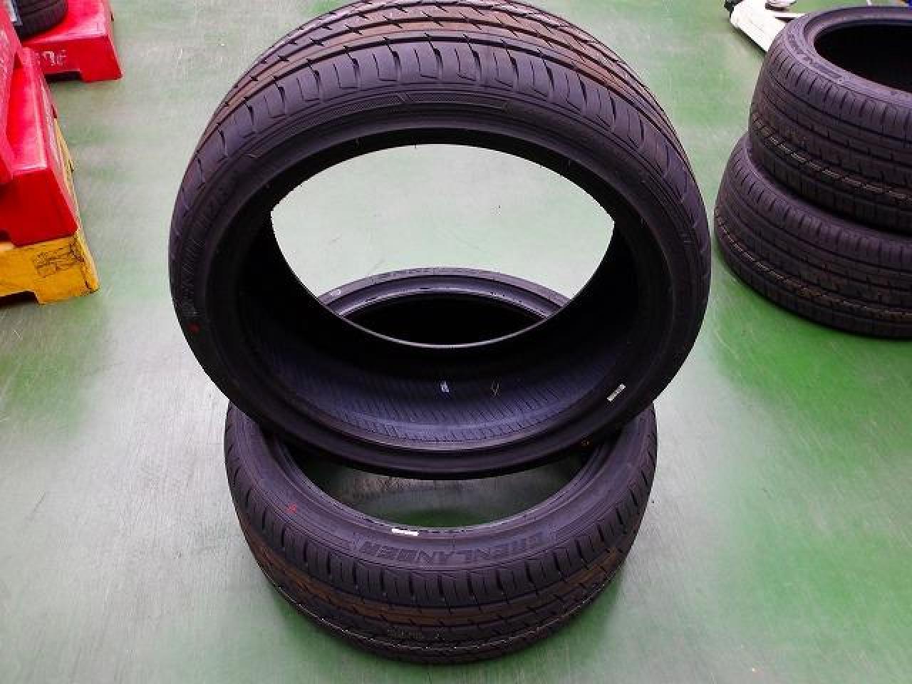 【2本セット】GRENLANDER ENRI U08 | カー用品 タイヤ 17インチタイヤを通販で購入する | 中古カー＆バイク用品の販売ならアップガレージ