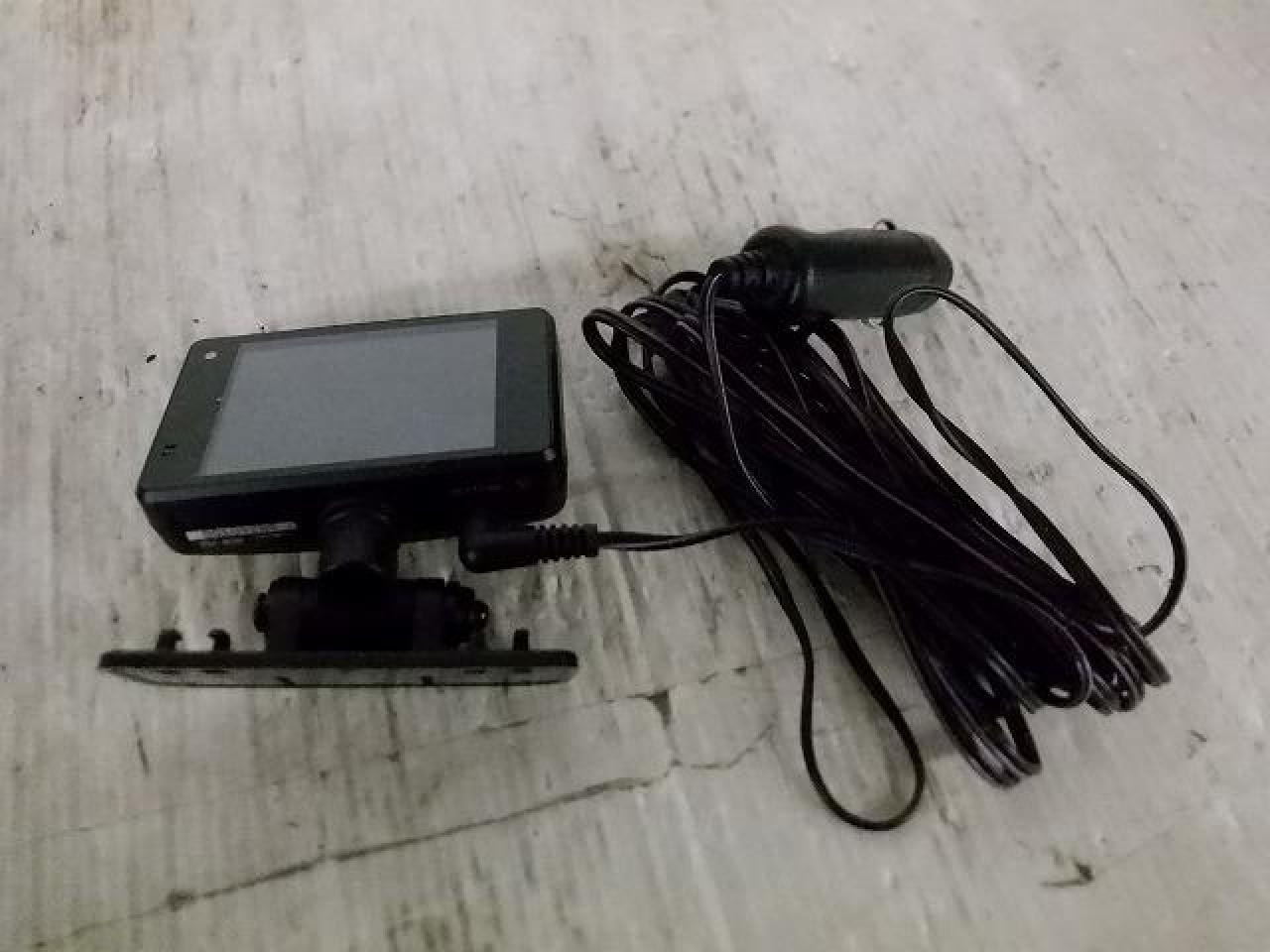 COMTEC HDR-102 ドライブレコーダー | カー用品 カーAVアクセサリー ドライブレコーダーを通販で購入する | 中古カー＆バイク用品の販売ならアップガレージ