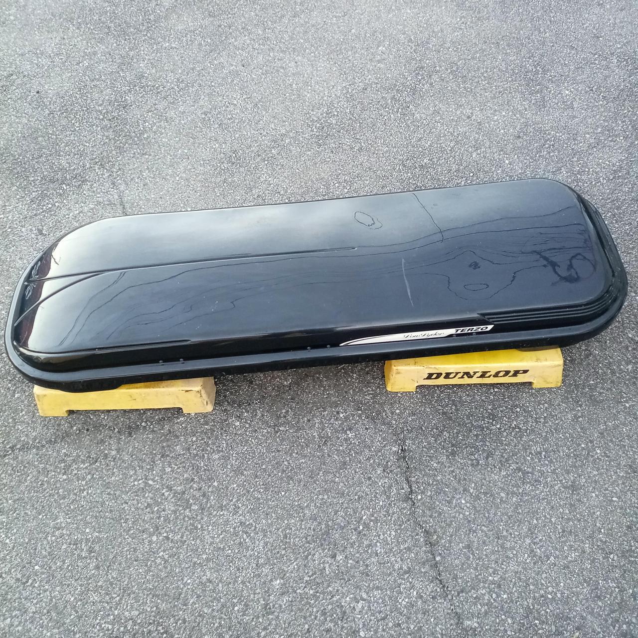 【TERZO】ルーフボックス(ルーフBOX)ローライダースリムシリーズ EA329SB | カー用品 キャリア ルーフBOXを通販で購入する | 中古カー＆バイク用品の販売ならアップガレージ