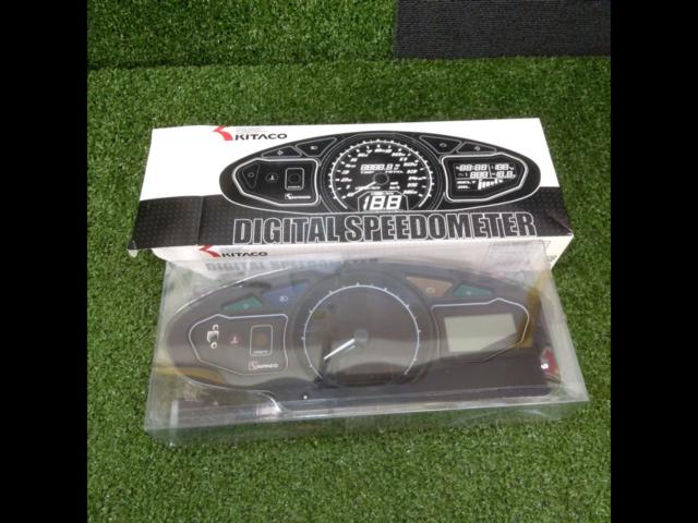 KITACO(キタコ) デジタルスピードメーター 【PCX(JF28/KF12)】 | バイク用品 メーター スピードメーター(二輪)を通販で購入する | 中古カー＆バイク用品の販売ならアップガレージ