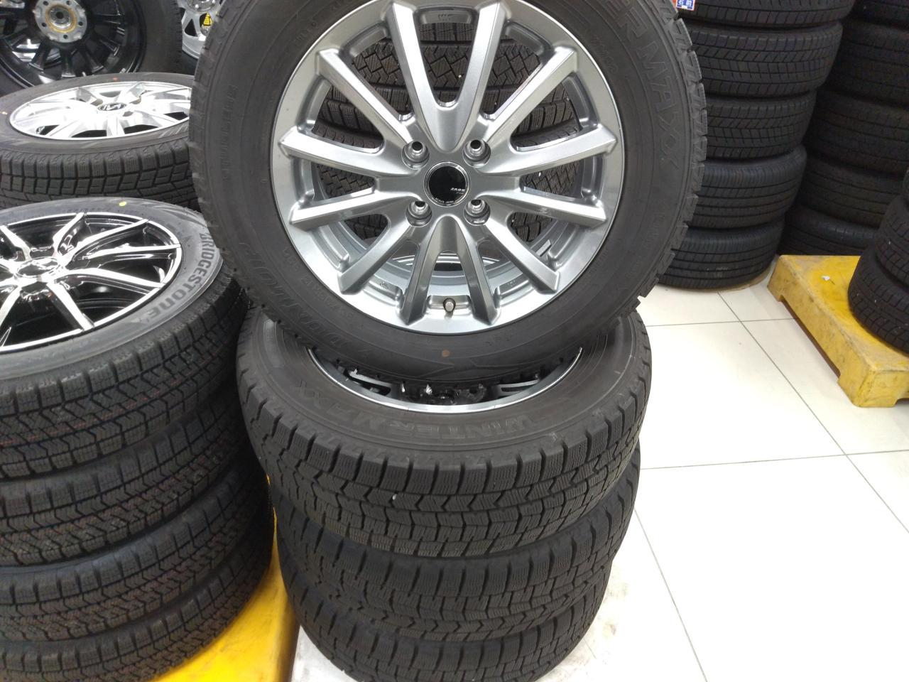 ★プライスダウン♪★ JAPAN SANYO ZACK JP016+DUNLOP WINTERMAXX WM 02 | カー用品 スタッドレスタイヤホイールセット 15インチスタッドレスタイヤ ...