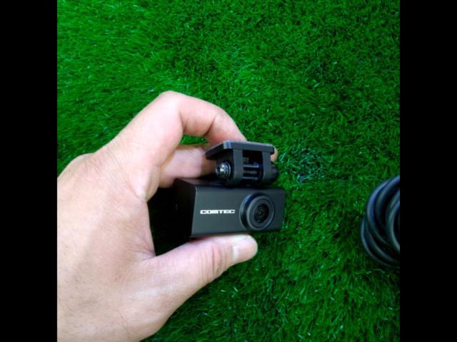 COMTEC ZDR-015 前後カメラドライブレコーダー | カー用品 カーAVアクセサリー ドライブレコーダーを通販で購入する | 中古カー＆バイク用品の販売ならアップガレージ