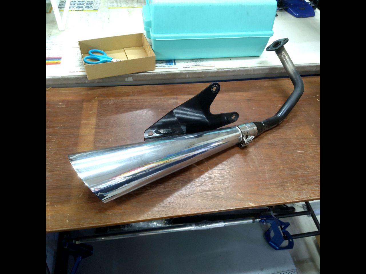 KITACO メガホンマフラー 【HONDA スマートDIO/ズーマー AF56/AF58 キャブ】 | バイク用品 マフラー スリップオンサイレンサー(二輪)を通販で購入する | 中古カー ...