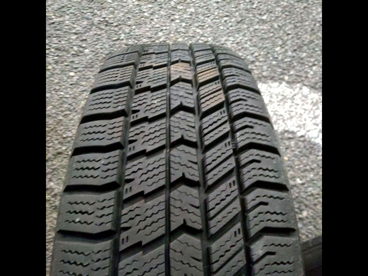 GOODYEAR ICE NAVI 8 | カー用品 スタッドレスタイヤ 14インチスタッドレスタイヤを通販で購入する | 中古カー＆バイク用品の販売ならアップガレージ