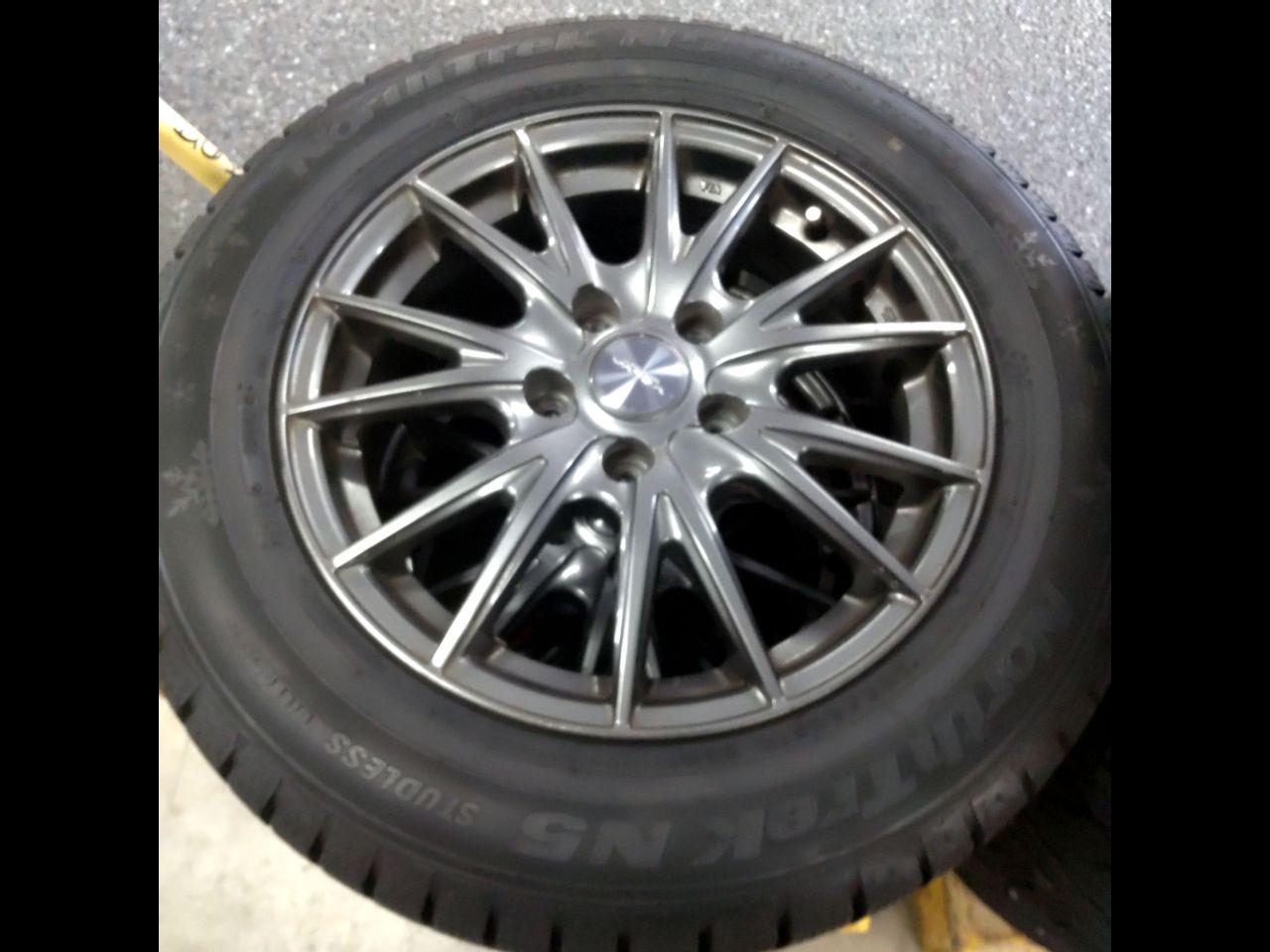 weds(ウェッズ)VELVA(ヴェルヴァ)SPORT+AUTOBACS NorthTrek N5 | カー用品 スタッドレスタイヤホイールセット 16インチスタッドレスタイヤホイールセットを ...