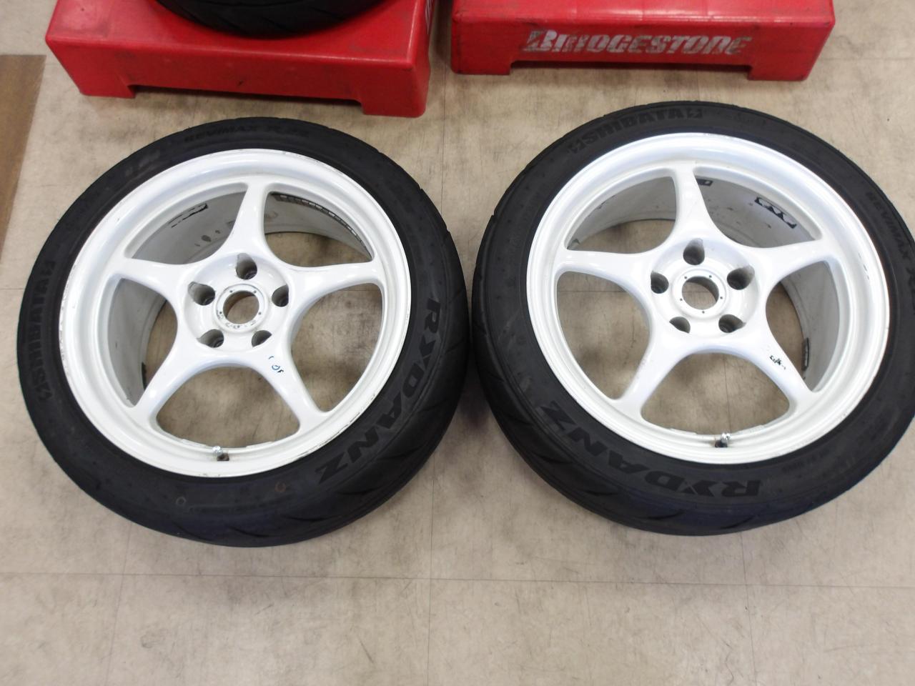 ENKEI Racing RACING RP02 + SHIBATIRE RYDANZ REVIMAX R23 | カー用品 タイヤホイールセット 17インチタイヤホイールセットを通販で購入 ...