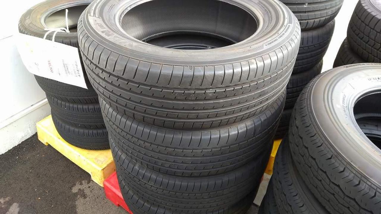 【PC】YOKOHAMA ADVAN V61 235/60R18 2023年製 4本 | 中古品 | アップガレージ 金沢店 | カー用品 タイヤ 18インチタイヤを通販で購入する | 中古 ...