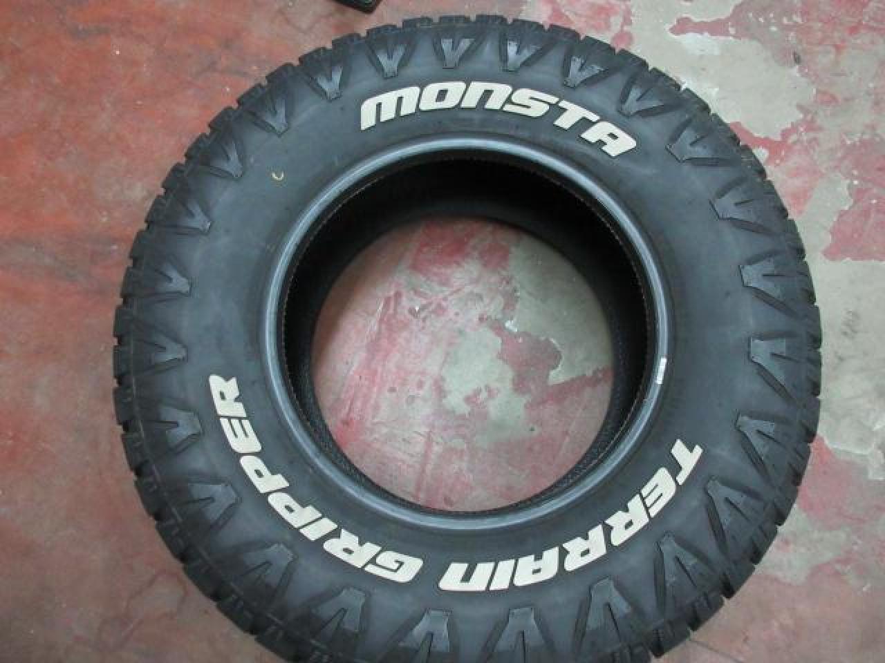 MONSTA TERRAIN GRIPPER (X120604) | カー用品 タイヤ 17インチタイヤを通販で購入する | 中古カー＆バイク ...