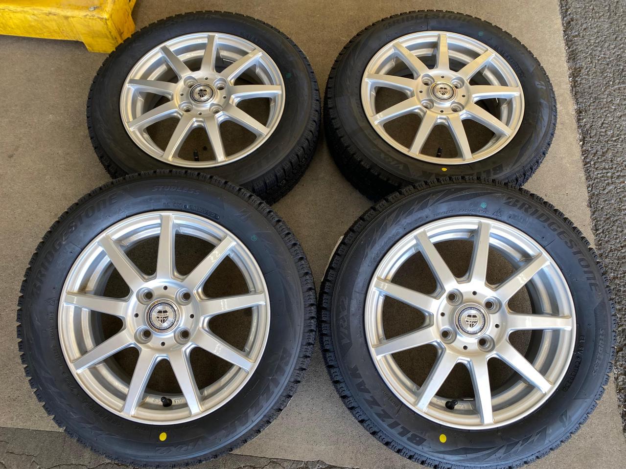 weds(ウェッズ) VOLGA + BRIDGESTONE(ブリヂストン) BLIZZAK VRX2 | カー用品 スタッドレスタイヤ ...