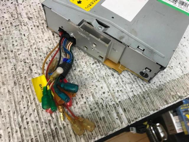 KENWOOD E252 | カー用品 ヘッドユニット CDチューナーを通販で購入する | 中古カー＆バイク用品の販売ならアップガレージ