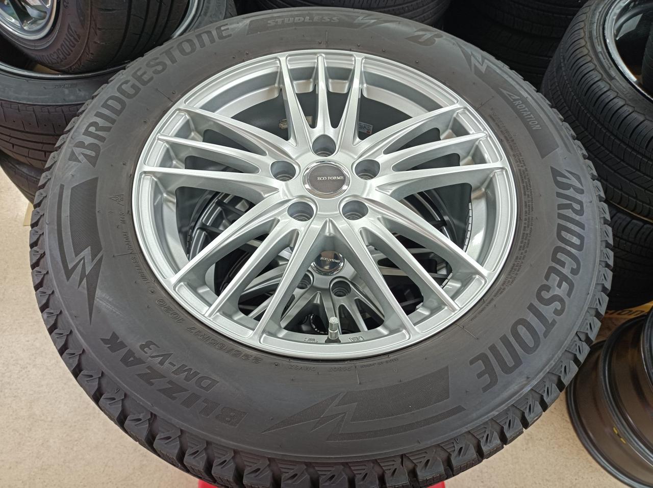 BRIDGESTONE ECO FORME SE-18 + BRIDGESTONE BLIZZAK DM-V3 102Q | カー用品 スタッドレスタイヤホイールセット 17インチスタッドレス ...