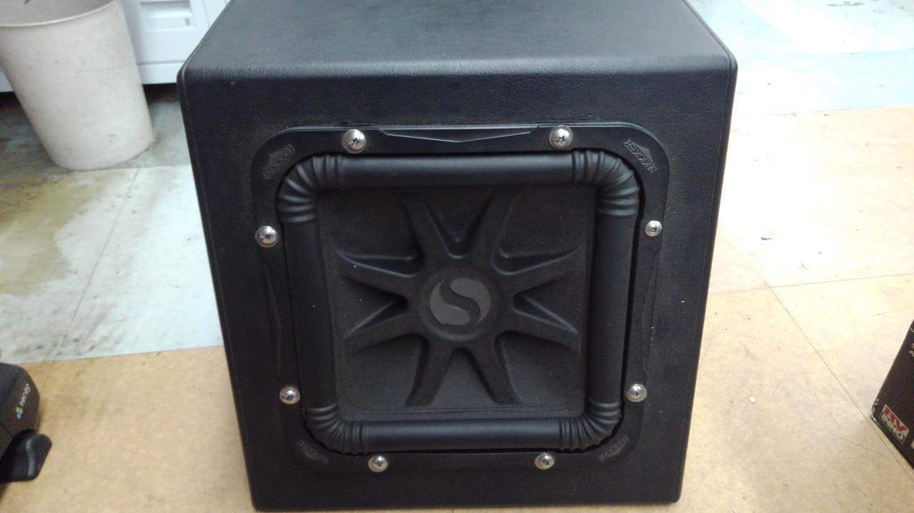 KICKER SOLO-BARIC S12L5 BOX付きサブウーハー | カー用品 スピーカー サブウーハースピーカーBOX付を通販で購入 ...