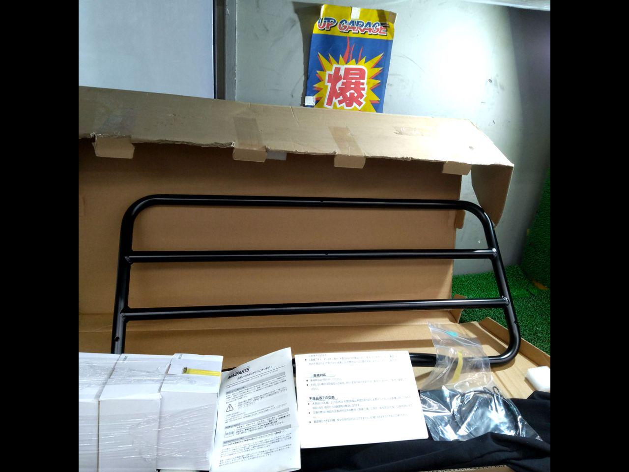 【RevoRack】吸盤式トランクラック | カー用品 キャリア その他キャリアを通販で購入する | 中古カー＆バイク用品の販売ならアップガレージ