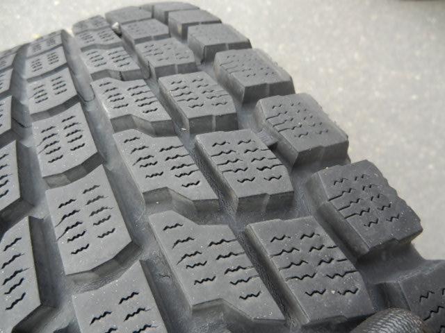 RX2412-390 YOKOHAMA GEOLANDAR i/T G072 4本セット | カー用品 スタッドレスタイヤ 15インチ ...