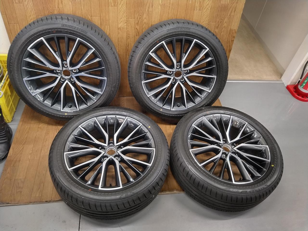 レクサス NX バージョンL 後期純正ホイール + BRIDGESTONE ALENZA 001RFT | カー用品 タイヤホイールセット ...