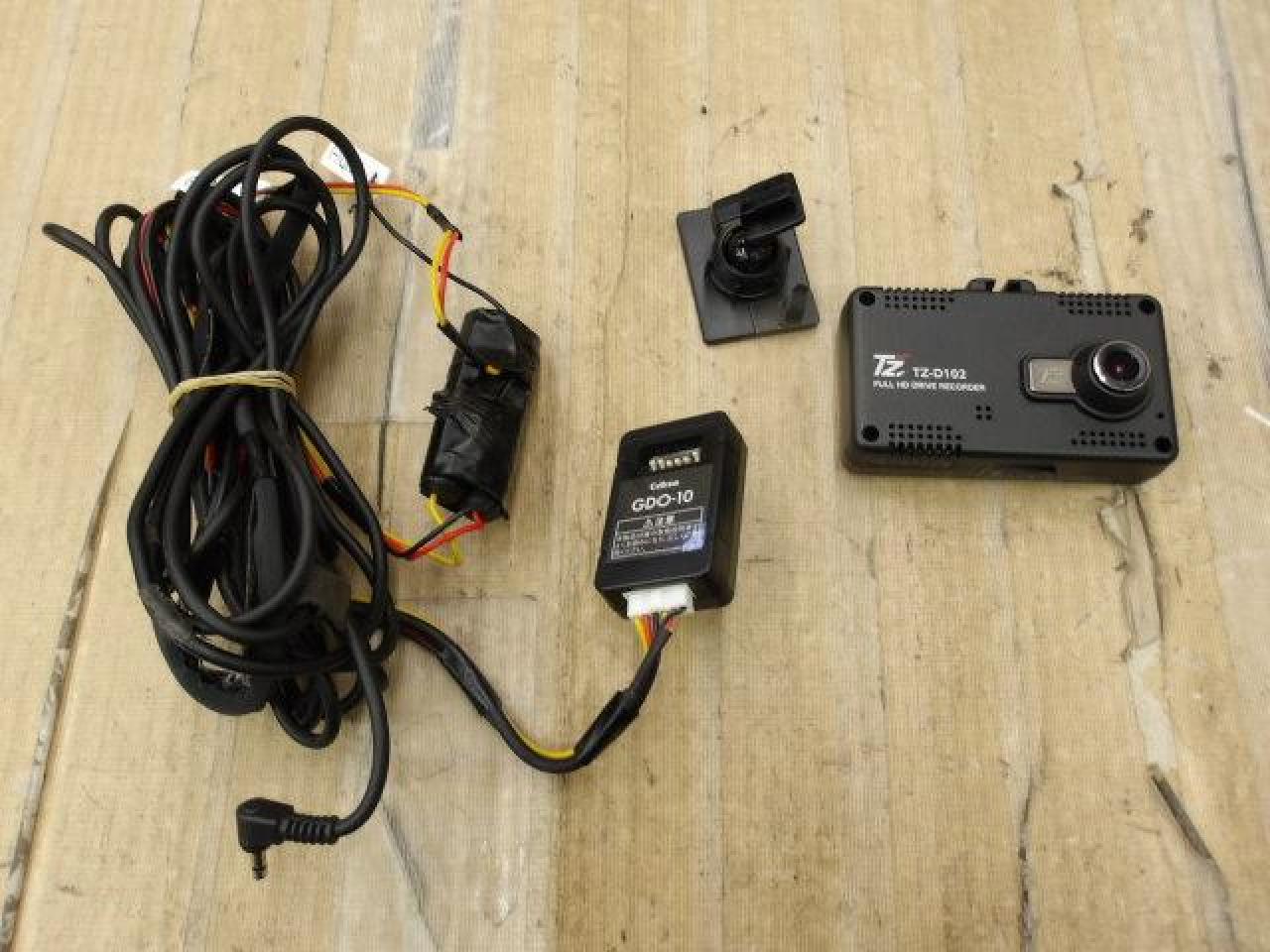 T’z TZ-D102 | カー用品 カーAVアクセサリー ドライブレコーダーを通販で購入する | 中古カー＆バイク用品の販売ならアップガレージ