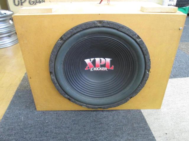 【KICKER】XPL + 木製自作BOX | カー用品 スピーカー サブウーハースピーカーBOX付を通販で購入する | 中古カー＆バイク用品の販売ならアップガレージ