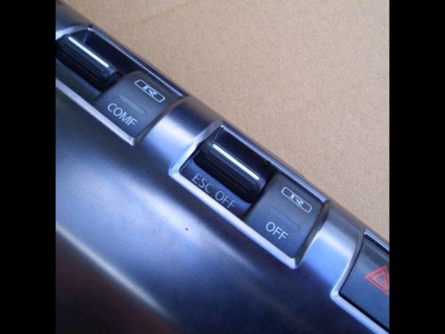 NISSAN純正 純正VSCスイッチ GTR R35/MY11 | カー用品 インテリア その他インテリアを通販で購入する | 中古カー ...