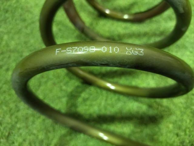 TEIN HIGH-TECH 4分割 80ヴォクシー | 中古品 | アップガレージ 群馬前橋店 | カー用品 足まわり サスを通販で購入する | 中古カー＆バイク用品の販売ならアップガレージ