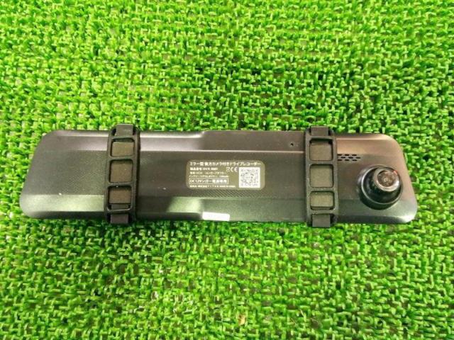 TITAN DVR-R801 ミラー型後方カメラ付きドライブレコーダー | カー用品 カーAVアクセサリー ドライブレコーダーを通販で購入する | 中古カー＆バイク用品の販売ならアップガレージ