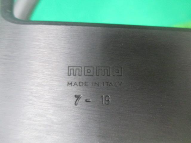 MOMO MOD.02(MODEL02) | カー用品 インテリア ステアリングを通販で購入する | 中古カー＆バイク用品の販売ならアップガレージ