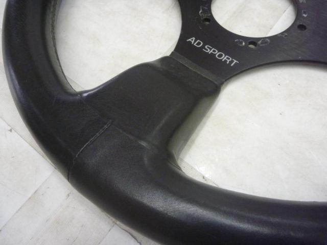 ATC AD SPORT レザーステアリング | カー用品 インテリア ステアリングを通販で購入する | 中古カー＆バイク用品の販売ならアップガレージ