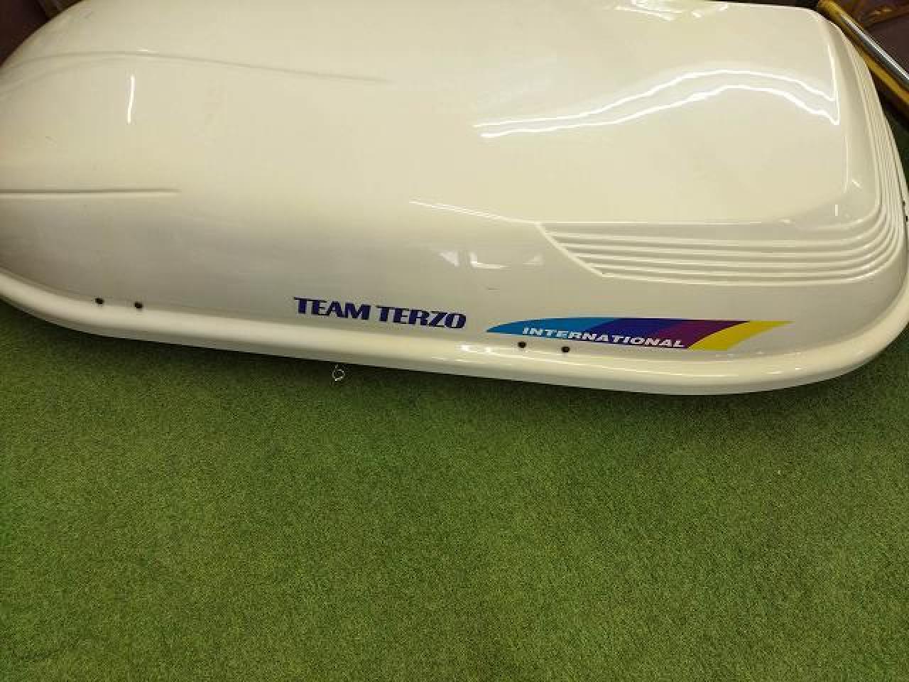 TERZO TEAM TERZO ルーフBOX | カー用品 キャリア ルーフBOXを通販で購入する | 中古カー＆バイク用品の販売ならアップガレージ