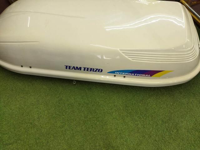 TERZO TEAM TERZO ルーフBOX | カー用品 キャリア ルーフBOXを通販で購入する | 中古カー＆バイク用品の販売ならアップガレージ