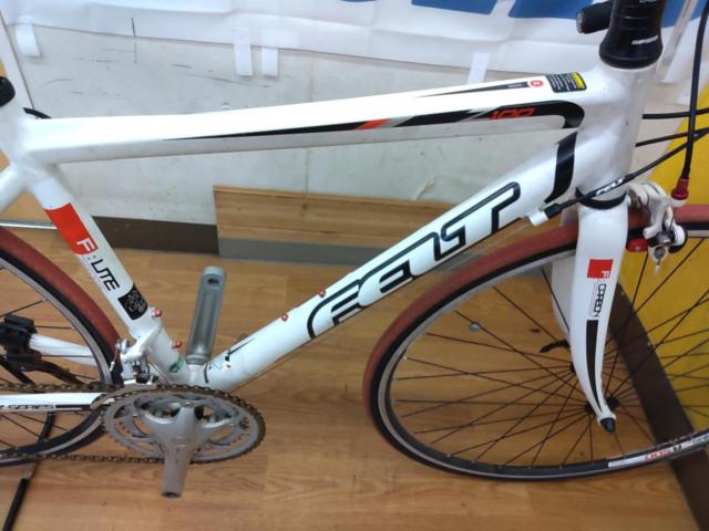 FELT Z100 2010年 700C 3×8s アルミロードバイク ホワイト サイズ:51 | 自転車 スポーツ ロードバイクを通販で購入する | 中古カー＆バイク用品の販売ならアップガレージ