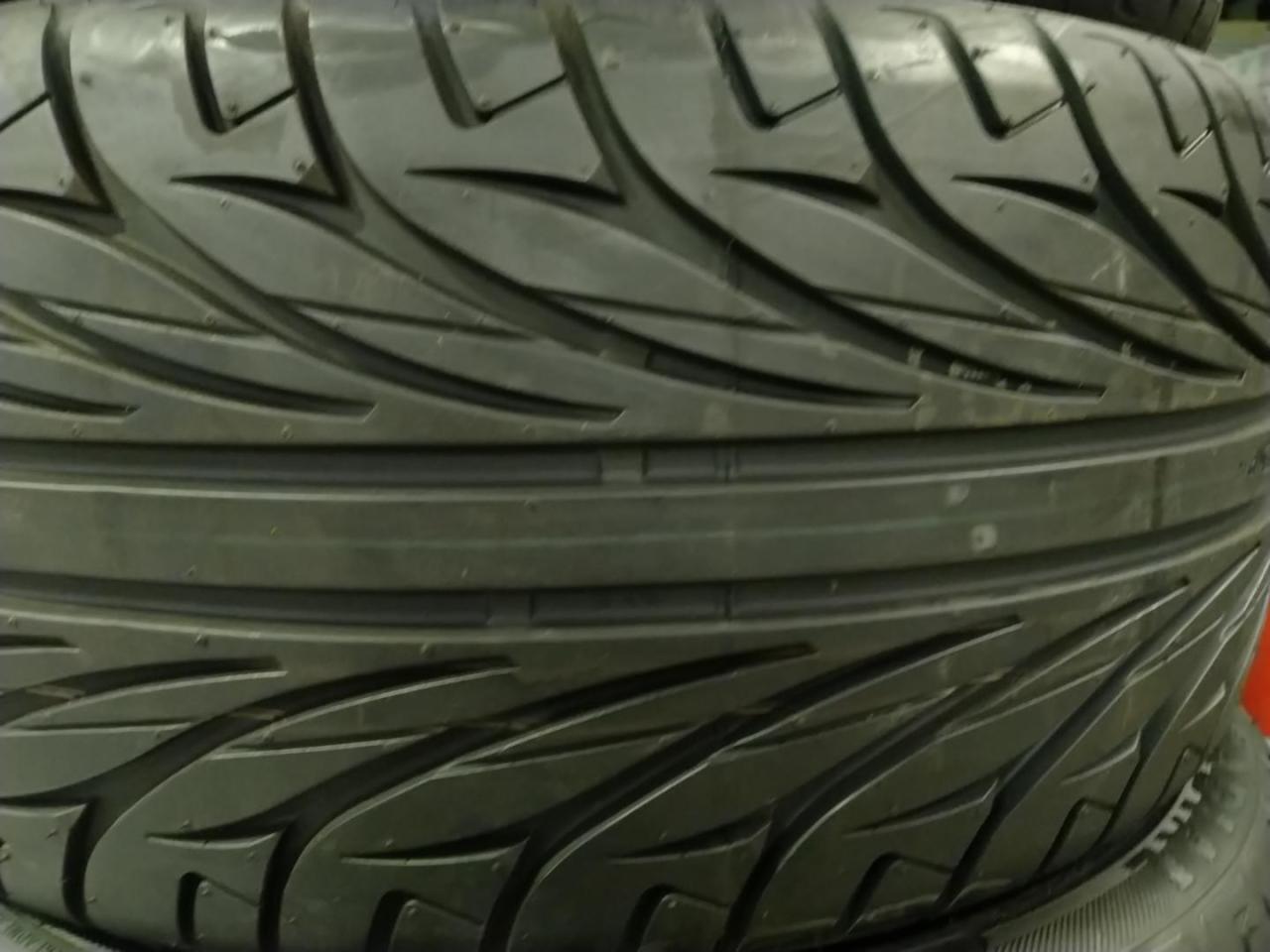 KENDA(ケンダ) KR20 245/35R19 93W やや年式古めの特価タイヤ! | カー用品 タイヤ 19インチタイヤを通販で購入する | 中古カー＆バイク用品の販売ならアップガレージ