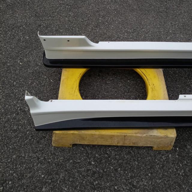 URAS(ユーラス) MONKEY-MAGIC スカイライン(ER34/4ドア) サイドステップ | カー用品 ボディパーツ サイドエアロを通販で購入する | 中古カー＆バイク用品の販売なら ...