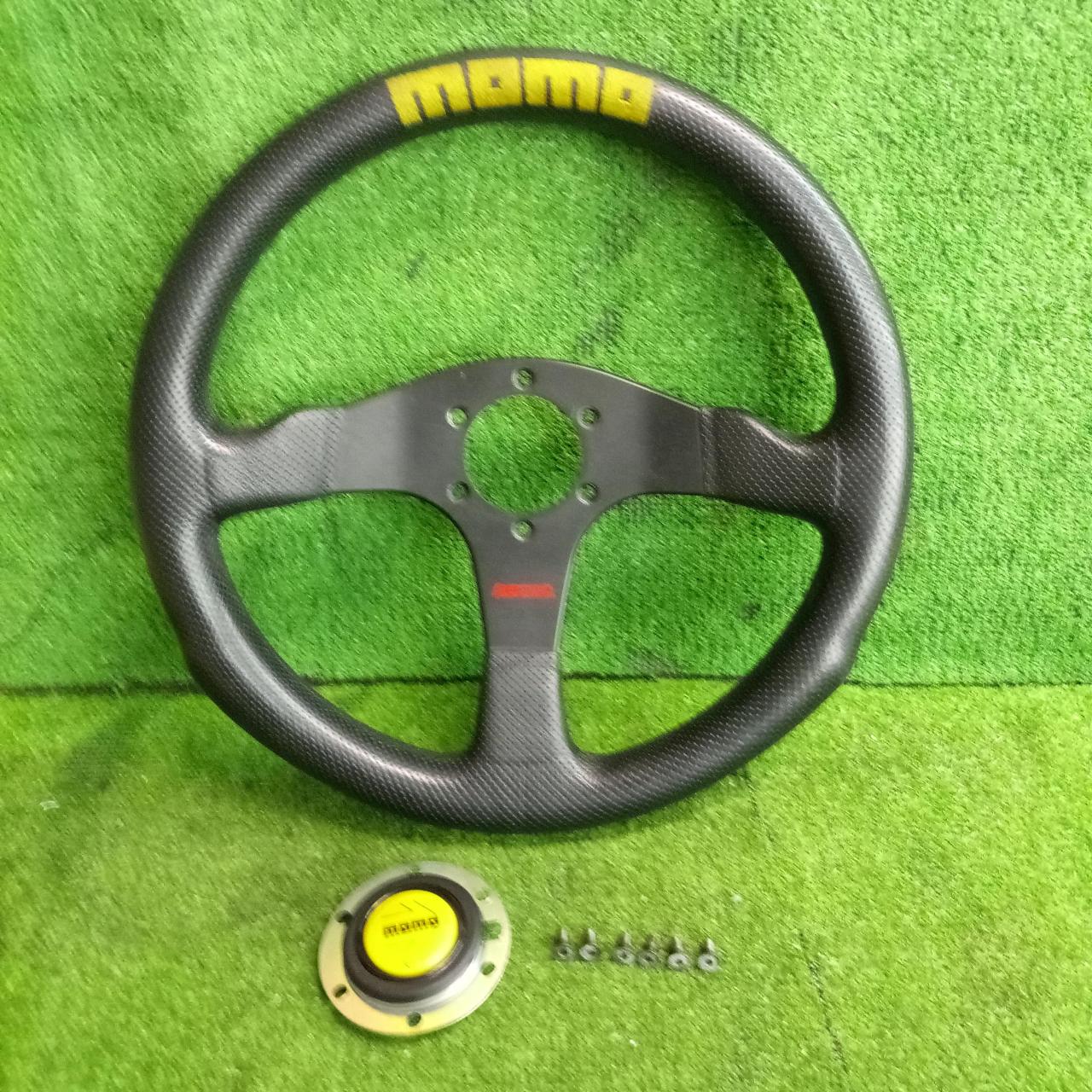 【値下げしました!!】【MOMO】COMPETITION 345mm ステアリング | 中古品 | アップガレージ 埼玉春日部店 | カー用品 ...