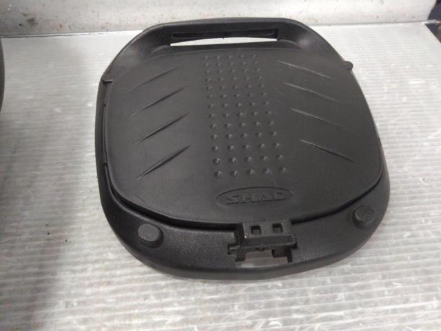 値下げしました!SHAD SH29 リアボックス | バイク用品 ツーリング用品 BOX(二輪)を通販で購入する | 中古カー＆バイク用品の ...