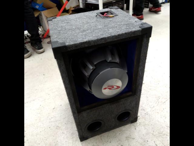 ALPINE(アルパイン)SWR-1242D ボックス付きサブウーファー | カー用品 スピーカー サブウーハースピーカーBOX付を通販で購入 ...