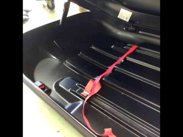 TERZO(テルッツォ)EA520B ルーフボックス | 中古品 | アップガレージ 横浜町田総本店 | カー用品 キャリア ルーフBOXを通販で購入する | 中古カー＆バイク用品の販売なら ...