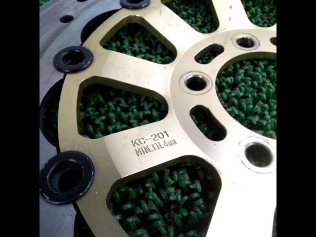 SUNSTAR カスタムタイプブレーキローター KC-201 ゼファー1100/ZRX1100/1200等 | バイク用品 ブレーキ ローター(二輪)を通販で購入する | 中古カー＆バイク用品 ...