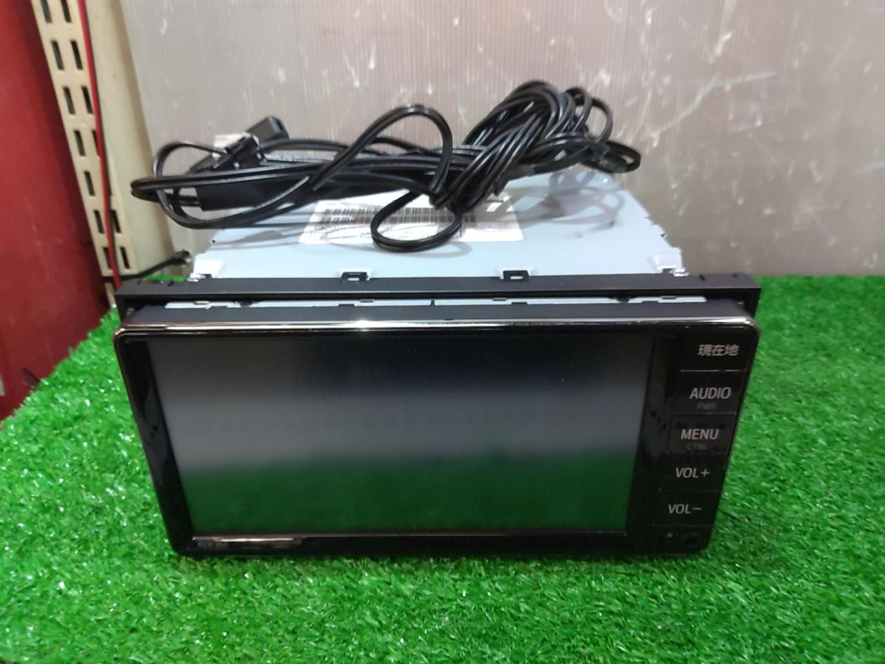 TOYOTA トヨタ NSCN-W68 | カー用品 カーナビ(地デジ） AV一体メモリーナビ（地デジ）を通販で購入する | 中古カー＆バイク用品の販売ならアップガレージ