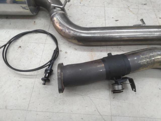 HKS Super Turbo MufflerスカイラインGT-R BNR34 | カー用品 吸気・排気系 マフラーを通販で購入する | 中古カー＆バイク用品の販売ならアップガレージ