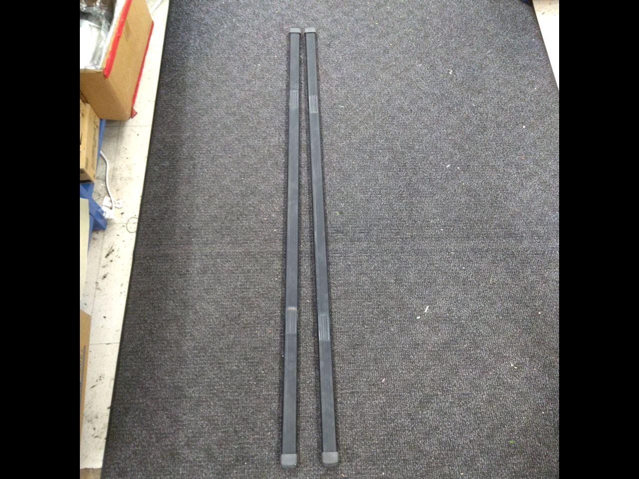 【THULE】853-2341-07 スクエアバー | カー用品 キャリア その他キャリアを通販で購入する | 中古カー＆バイク用品の販売なら ...