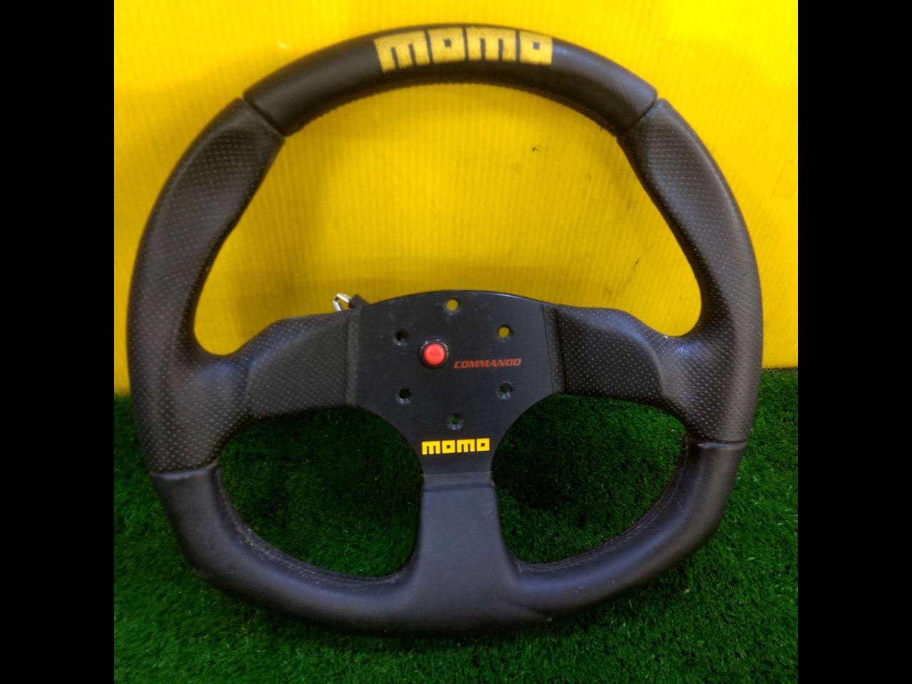 MOMO COMMANDO 34Φ(実測) | カー用品 インテリア ステアリングを通販で購入する | 中古カー＆バイク用品の販売ならアップガレージ