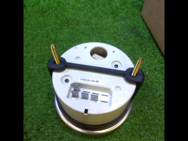 AutoMeter 4798 カーボンタコメーター | カー用品 メーター系 メーターを通販で購入する | 中古カー＆バイク用品の販売ならアップガレージ